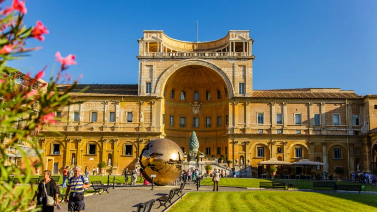Vatican Museums Tickets - prices, discounts, what to expect